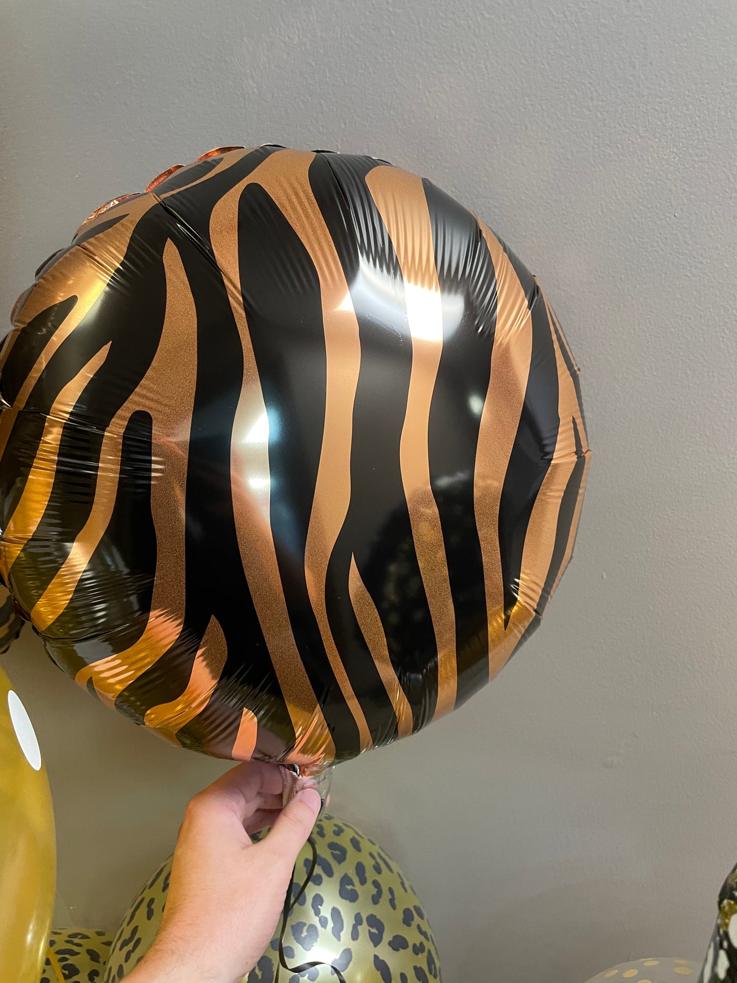 Tiger Stripe Pattern Inflate Balloons