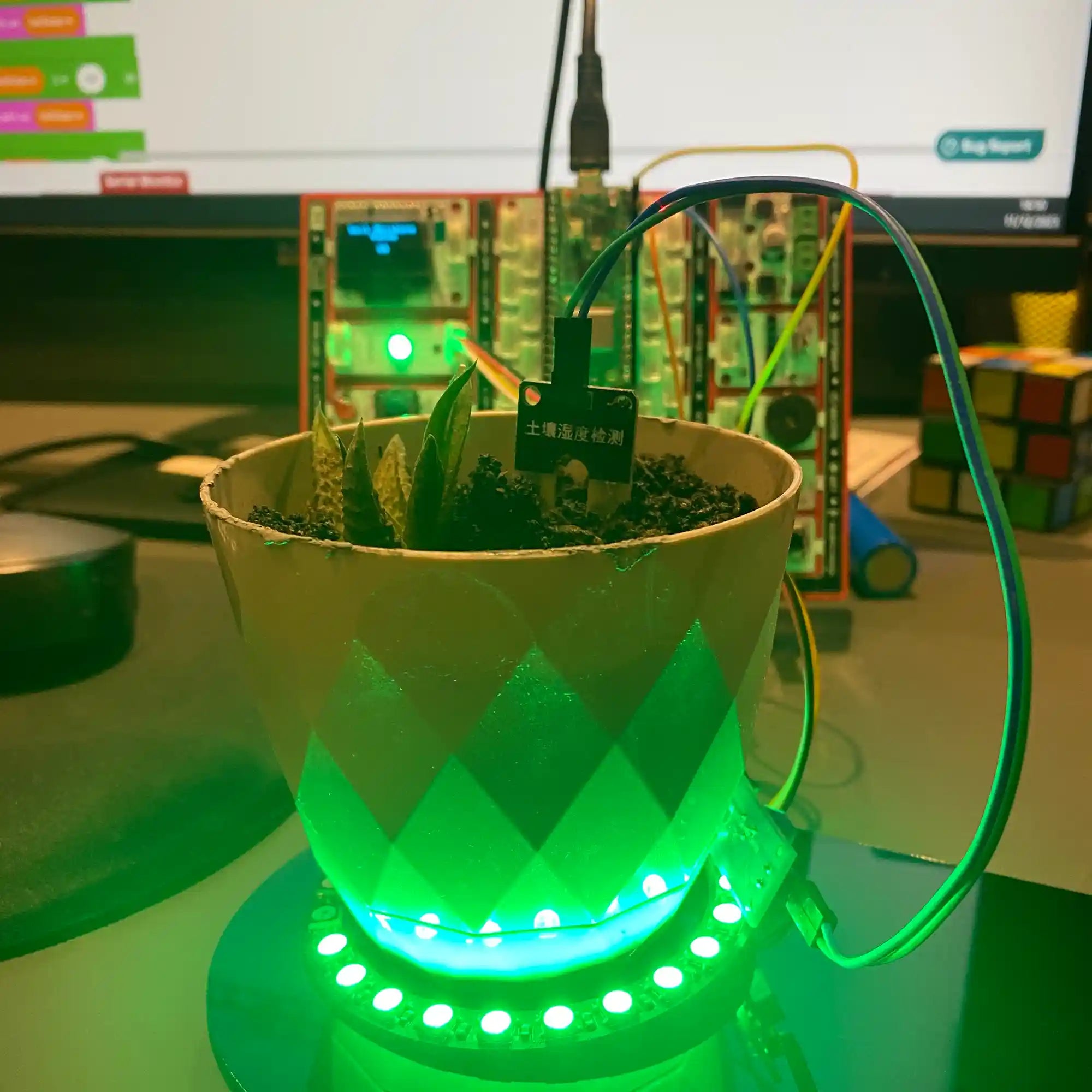 Make DIY Smart Flower Plant Pot – Picobricks